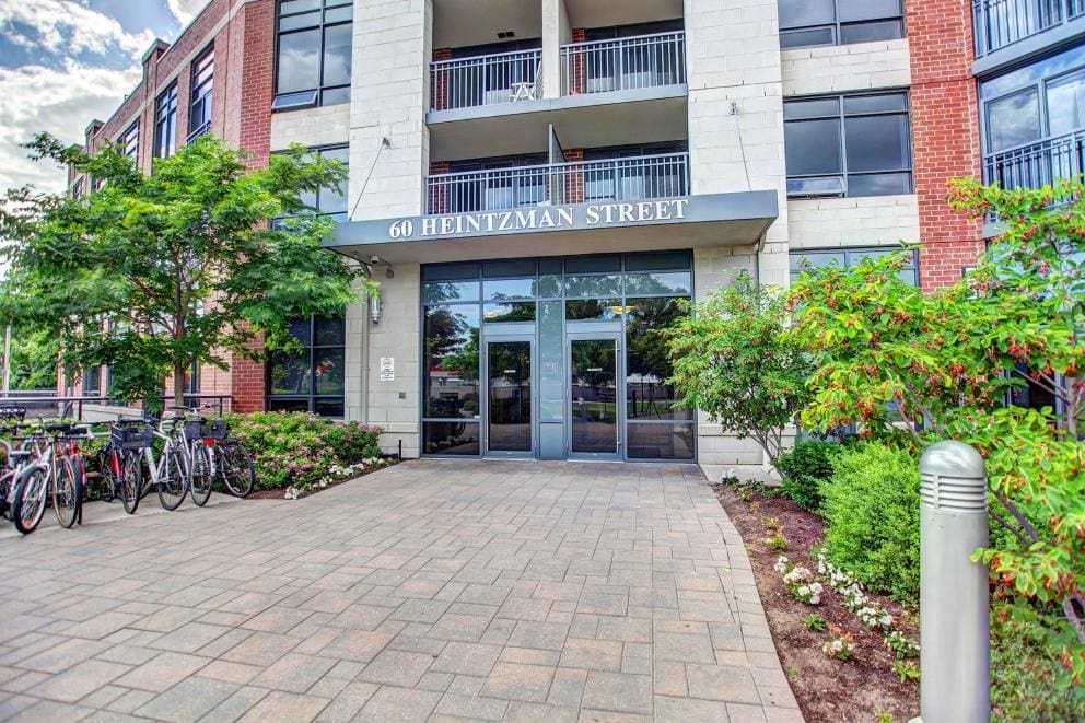 112-60 Heintzman Street | Listed by Kim Kehoe and Team